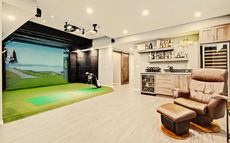 What is an Ideal Ceiling Height for Golf Simulator?